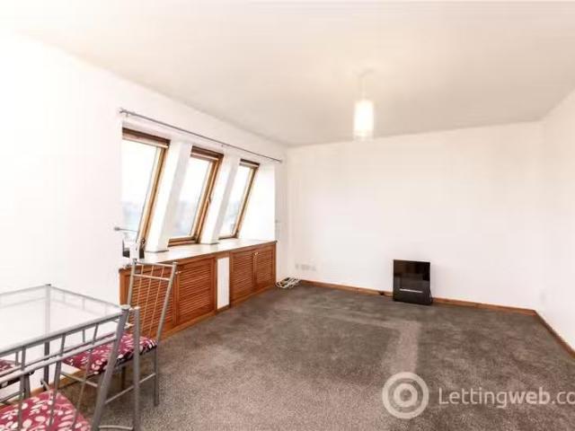 Deal! Property to rent in Fairview Drive, Danestone, Aberdeen.