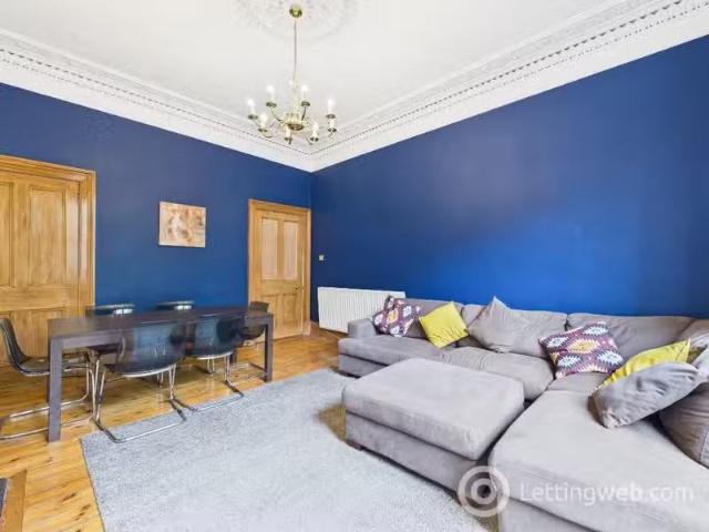 Cheap Property to rent in Forrest Road, Meadows, Edinburgh, EH.