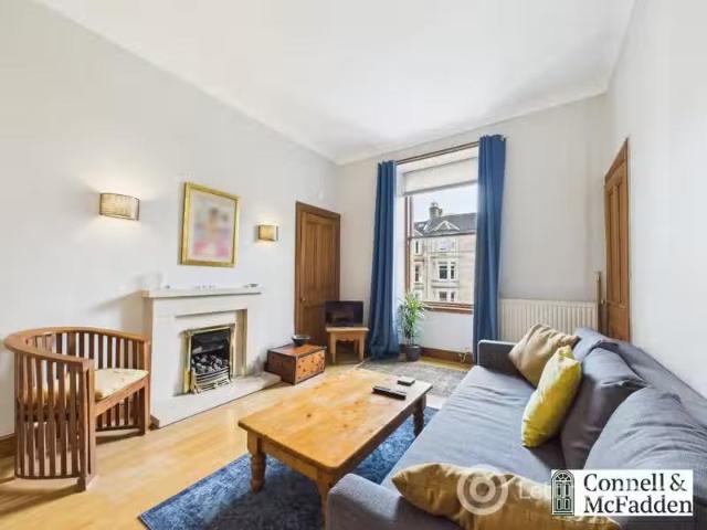 Deal! Property to rent in Hillside Street, Hillside, Edinburgh.
