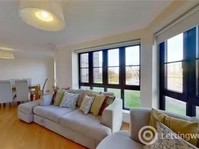 For Rent! Property to rent in Mavisbank Gardens, Glasgow, G51