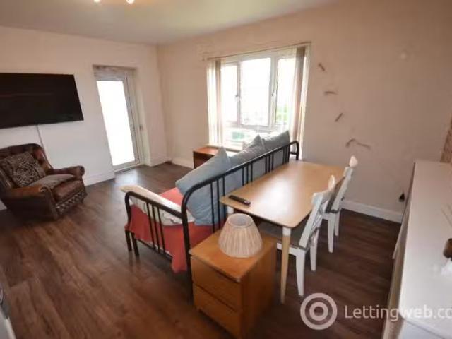 Cheap Property to rent in Ross Gardens,, Edinburgh, EH9 3BR