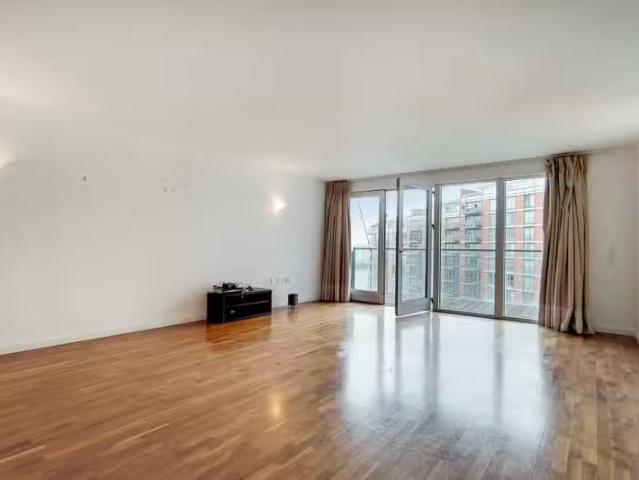 New Providence Wharf, 1 Fairmont Avenue, London, E14 9PX