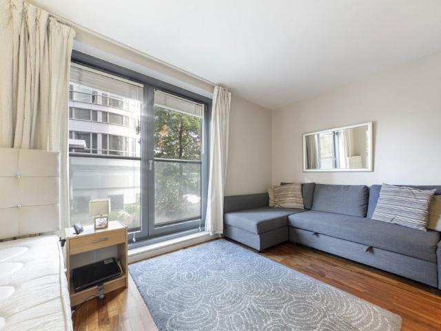 New Providence Wharf, London E14 Studio to rent £1,650 pcm £381 pw
