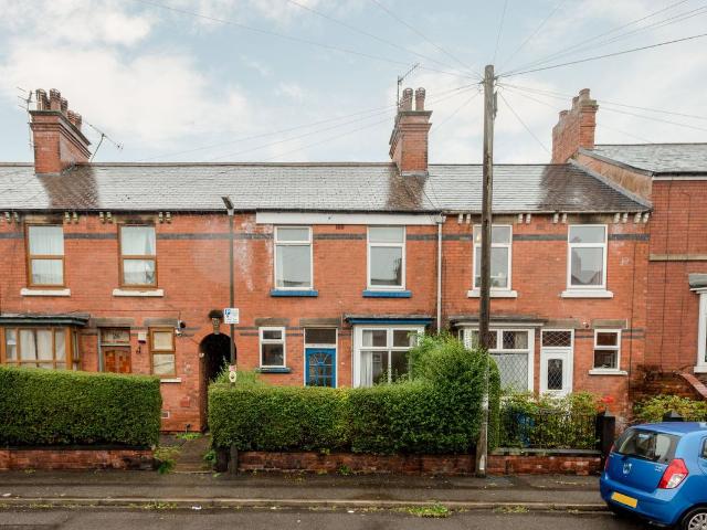 New Queen Street, Chesterfield S41, 3 bed terraced house to rent, £850 pcm | PrimeLocation