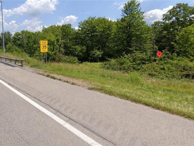 New Route 422, New Castle, PA 16105