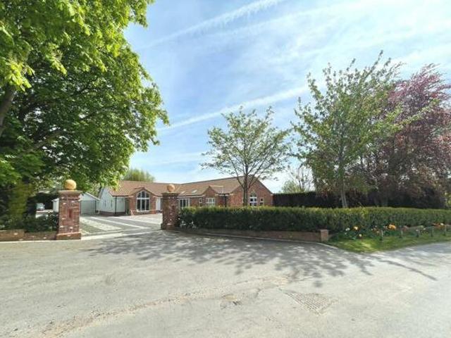New Road, Worlaby, 4 Bedroom Detached