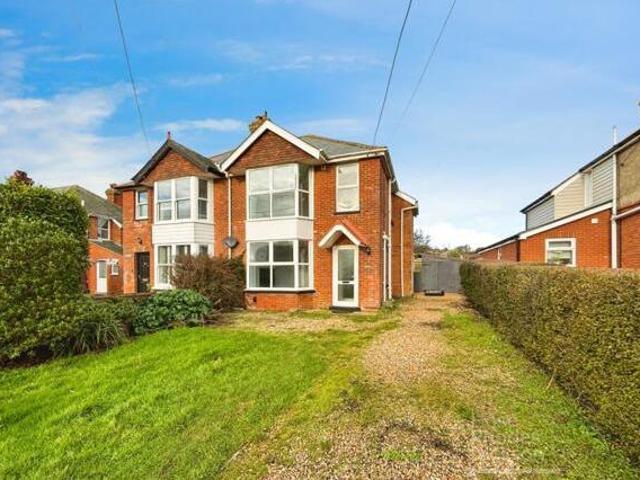 New Road, Brighstone, 3 Bedroom Semi detached