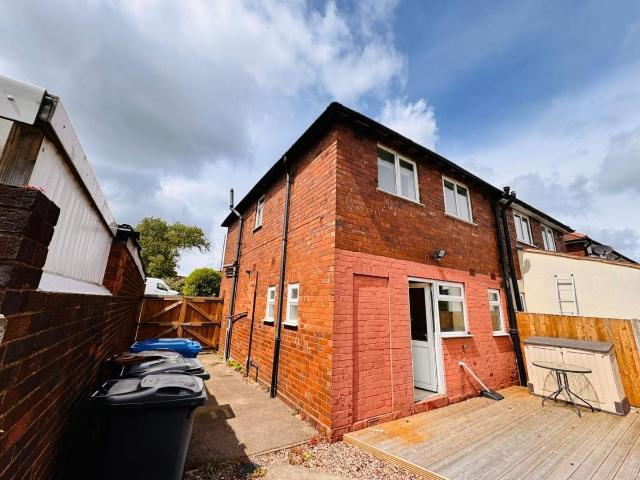 New Road, Burntwood WS7, 3 bed semi detached house to rent, £1,100 pcm | PrimeLocation