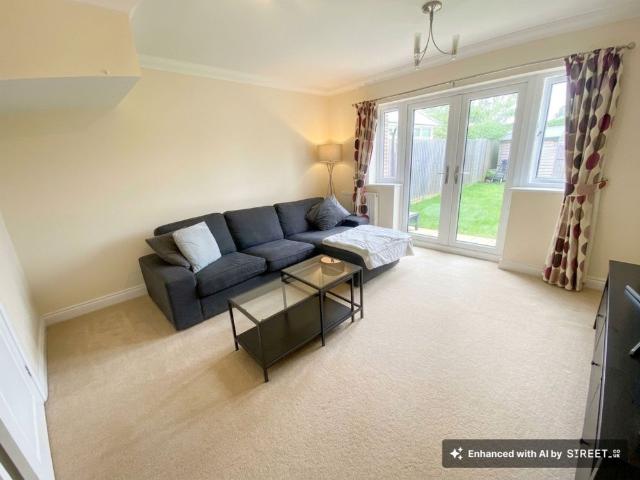 New Road, Colden Common, SO21