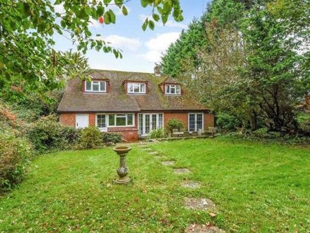 New Road, Clanfield, 5 Bedroom Detached