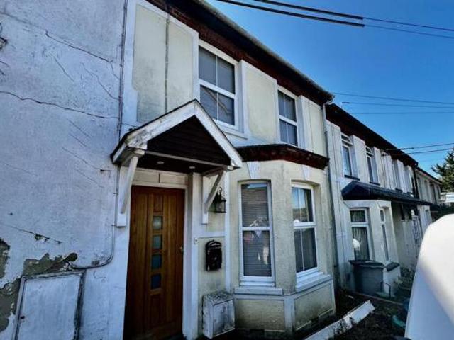 New Road, Eythorne, 2 Bedroom Semi detached