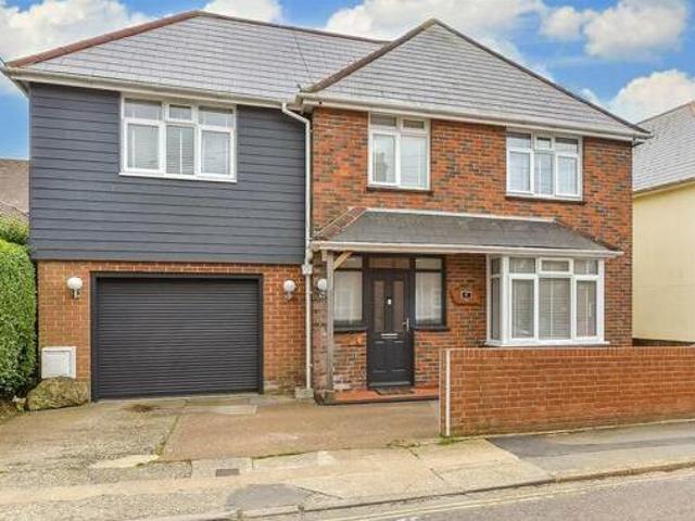New Road, Lake, 4 Bedroom Detached