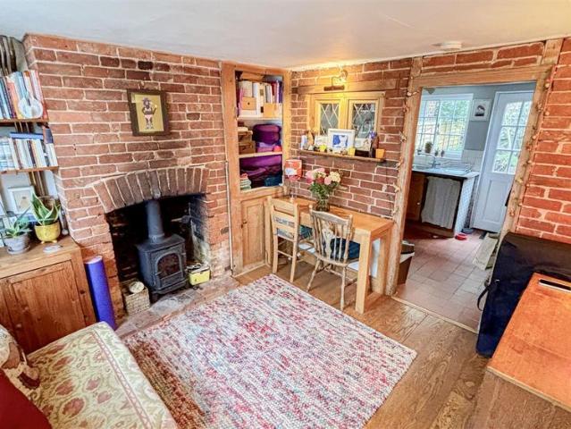 New Road, Lewes BN7 1YN
