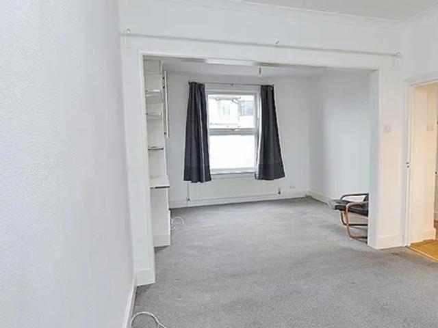 New Road, London, IG3 8AR, United Kingdom | 2 bed townhouse for rent #139401808 | Rentberry