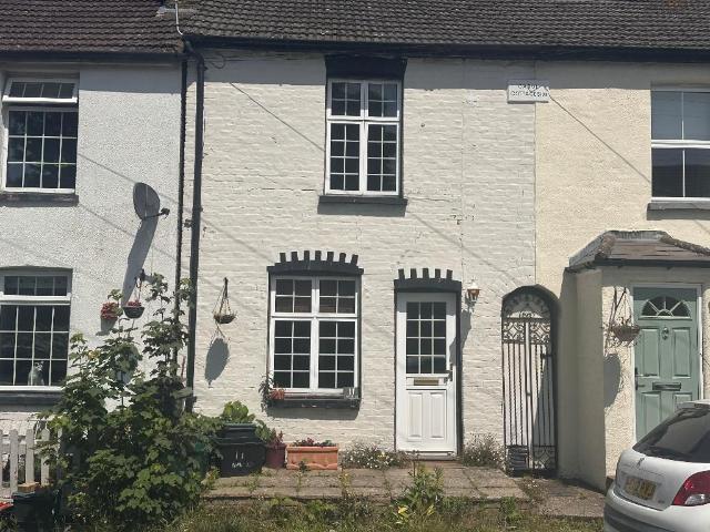 New Road, Orpington, Kent BR6, 2 bed terraced house to rent, £1,750 pcm | PrimeLocation
