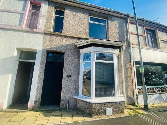 New Road, Porthcawl, CF36