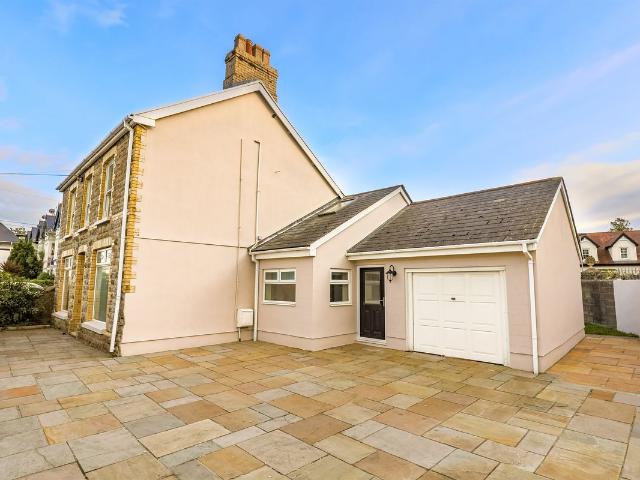 New Road, Porthcawl CF36, 5 bed property to rent, £1,500 pcm | PrimeLocation