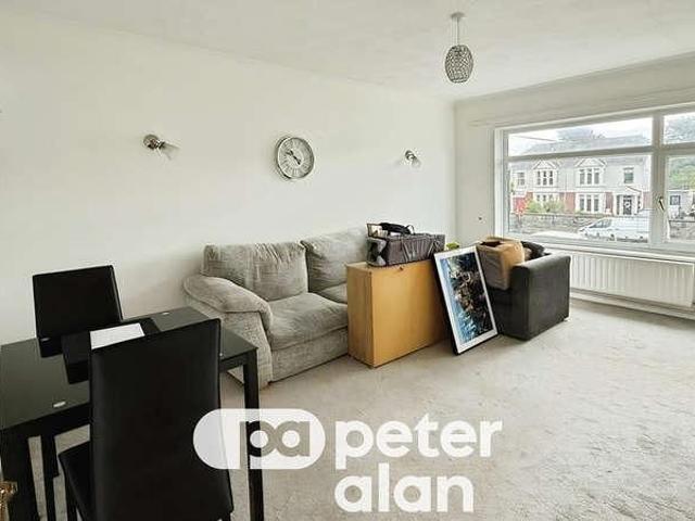 New Road, Porthcawl, CF36