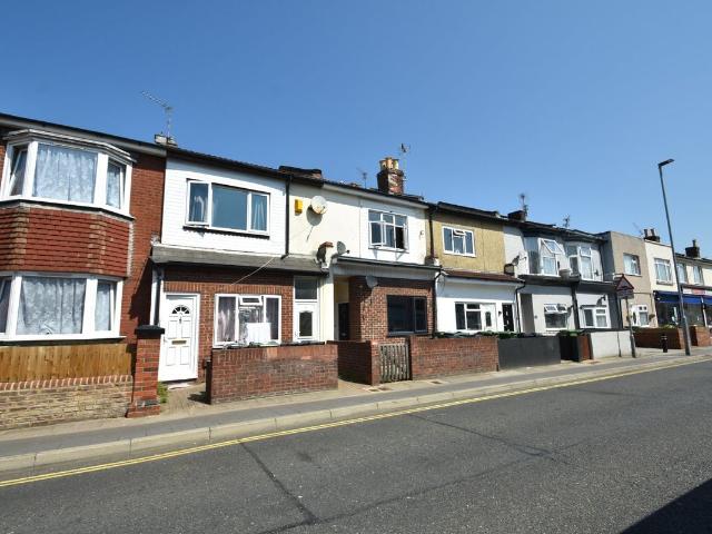 New Road, Portsmouth PO2, 2 bed flat to rent, £1,000 pcm | PrimeLocation