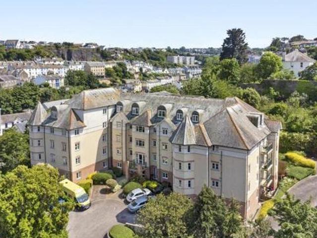 New Road, Saxon Heights New Road, 2 Bedroom Flat