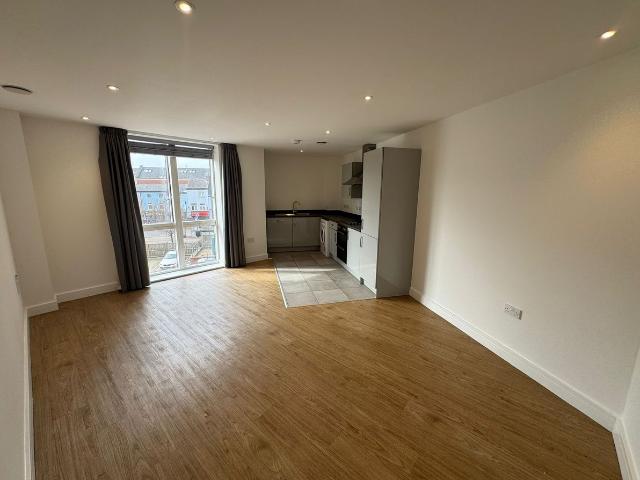 New Walk Place, Leicester LE1, 2 bed flat to rent, £1,175 pcm | PrimeLocation