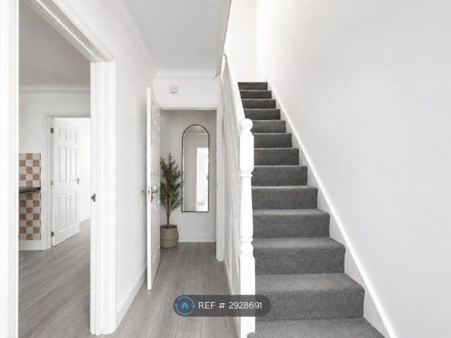 New Wellington Place, Great Yarmouth NR30, 2 bed semi detached house to rent, £850 pcm | PrimeLocation