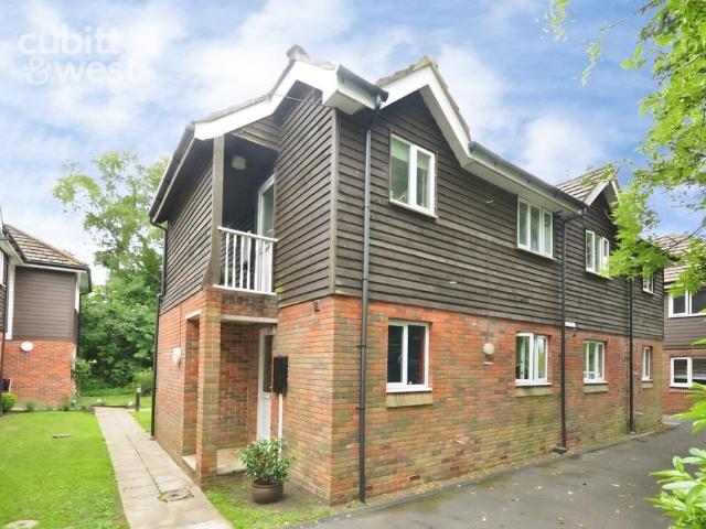 New Town, Uckfield, TN22 1 bed maisonette to rent £1,000 pcm £231 pw