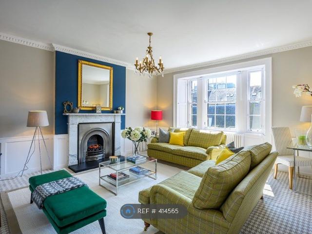 New Town, Edinburgh EH2, 3 bed flat to rent, £4,250 pcm | PrimeLocation