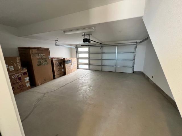 New townhouse which has three bed and private bath