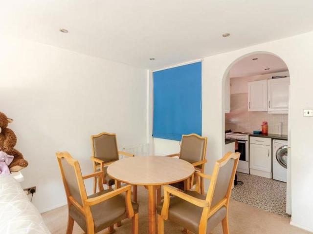 New to the market is this spacious first floor apartment that offers two double bedrooms, an open plan living room and a lovely woodland outlook. There is a garage too. Call NOW to view!