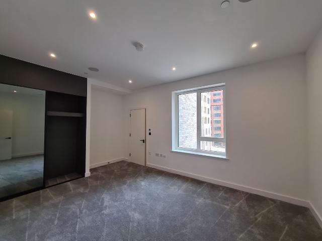 New Tannery Way, London SE1, 2 bed flat to rent, £3,380 pcm | PrimeLocation
