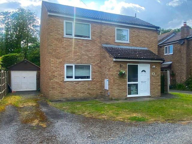 New Thorpe Avenue, Thorpe Le Soken CO16, 3 bed detached house to rent, £1,500 pcm | PrimeLocation
