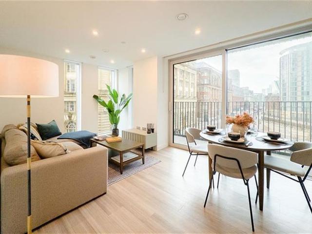 New Vic M4, 2 bed flat to rent, £1,720 pcm | PrimeLocation