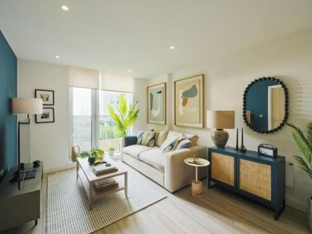 New Vic, Corporation Street, 2 Bedroom Flat