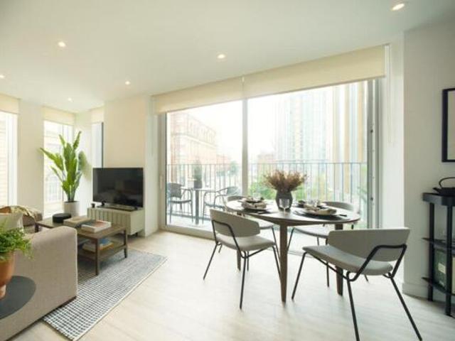New Vic, Corporation Street, 2 Bedroom Flat
