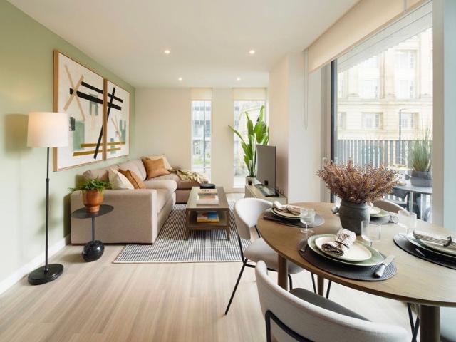 New Vic 2B2B Flat 1 month rent free