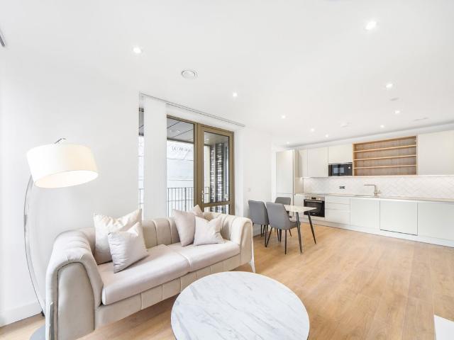New Village Avenue, London E14, 2 bed flat to rent, £2,560 pcm | PrimeLocation