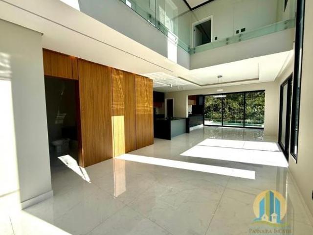 New Ville Casa de Alto Padrão à Venda no Condomínio New Ville – Santana de Parnaíba/SP