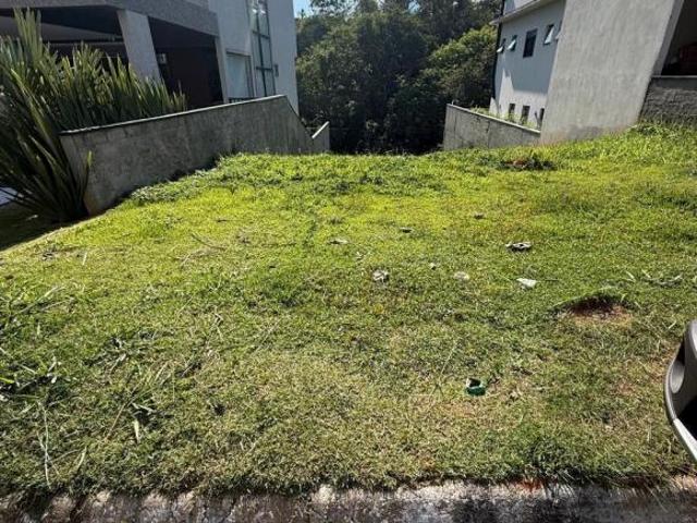 New Ville Terreno à venda no condomínio New Ville, Santana de Parnaíba/SP