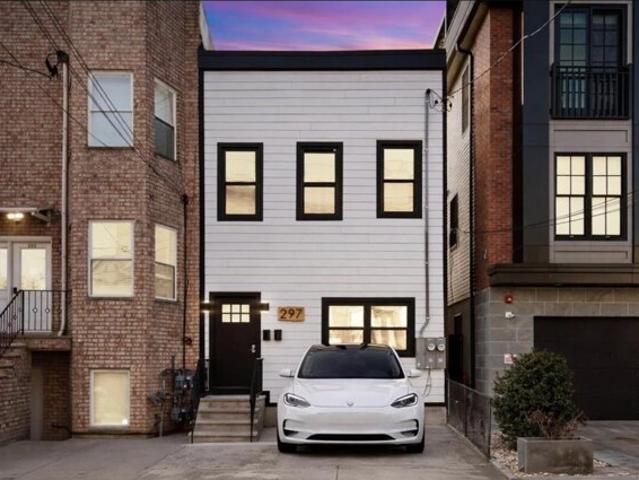 New York Ave, Jersey City, Home For Sale