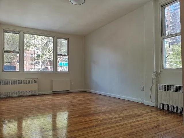 New York NY 10001 LS57109740