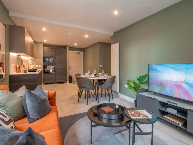 New York, Quarry Hill, Leeds LS2, 2 bed flat to rent, £1,745 pcm | PrimeLocation