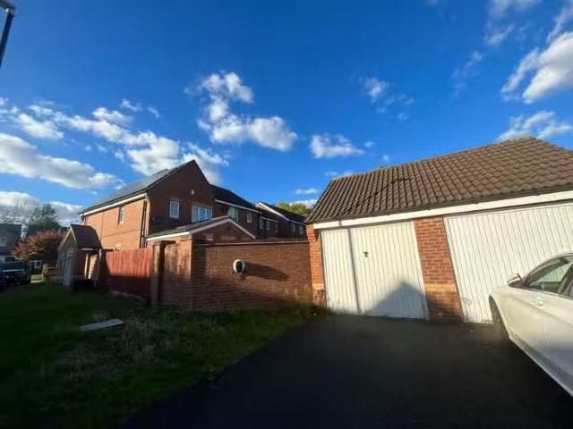 Cheap Yale Road, WILLENHALL