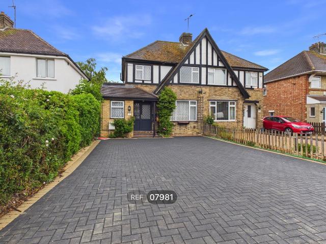 Newark Avenue, Peterborough PE1, 3 bed property to rent, £1,395 pcm | PrimeLocation
