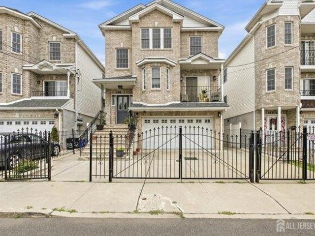 Newark NJ 07104 105125897