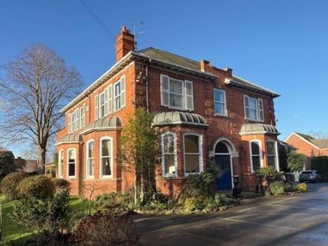 Newark Road, Lincoln, Detached House For