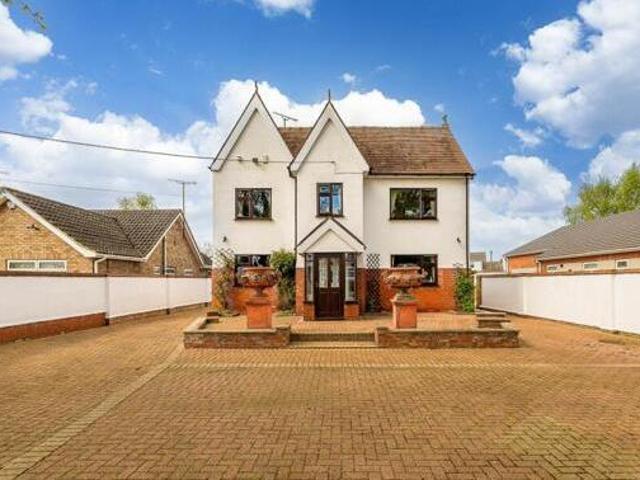 Newark Road, North Hykeham, 5 Bedroom Detached