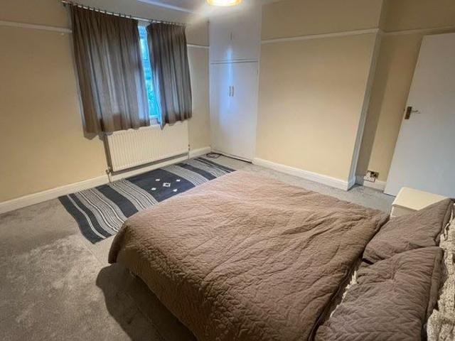 Newark Way, Hendon / London NW4, Room to rent, £900 pcm | PrimeLocation