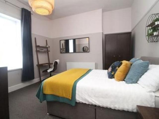 Newbould Lane, S10 2PL