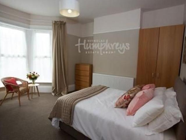 Newbould Lane, S10 2PL